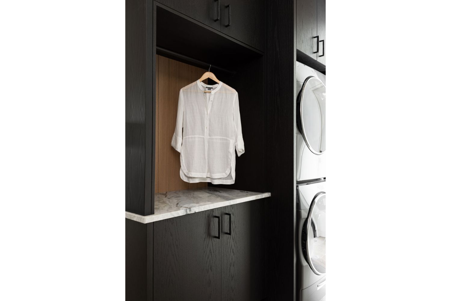 Custom Oak Laundry & Pantry - Chervin Kitchen & Bath - Huntsville, ON